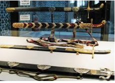 Pedang dan Jubah Rasulullah SAW. Tersimpan di Museum Topkapi. - Kajian ...