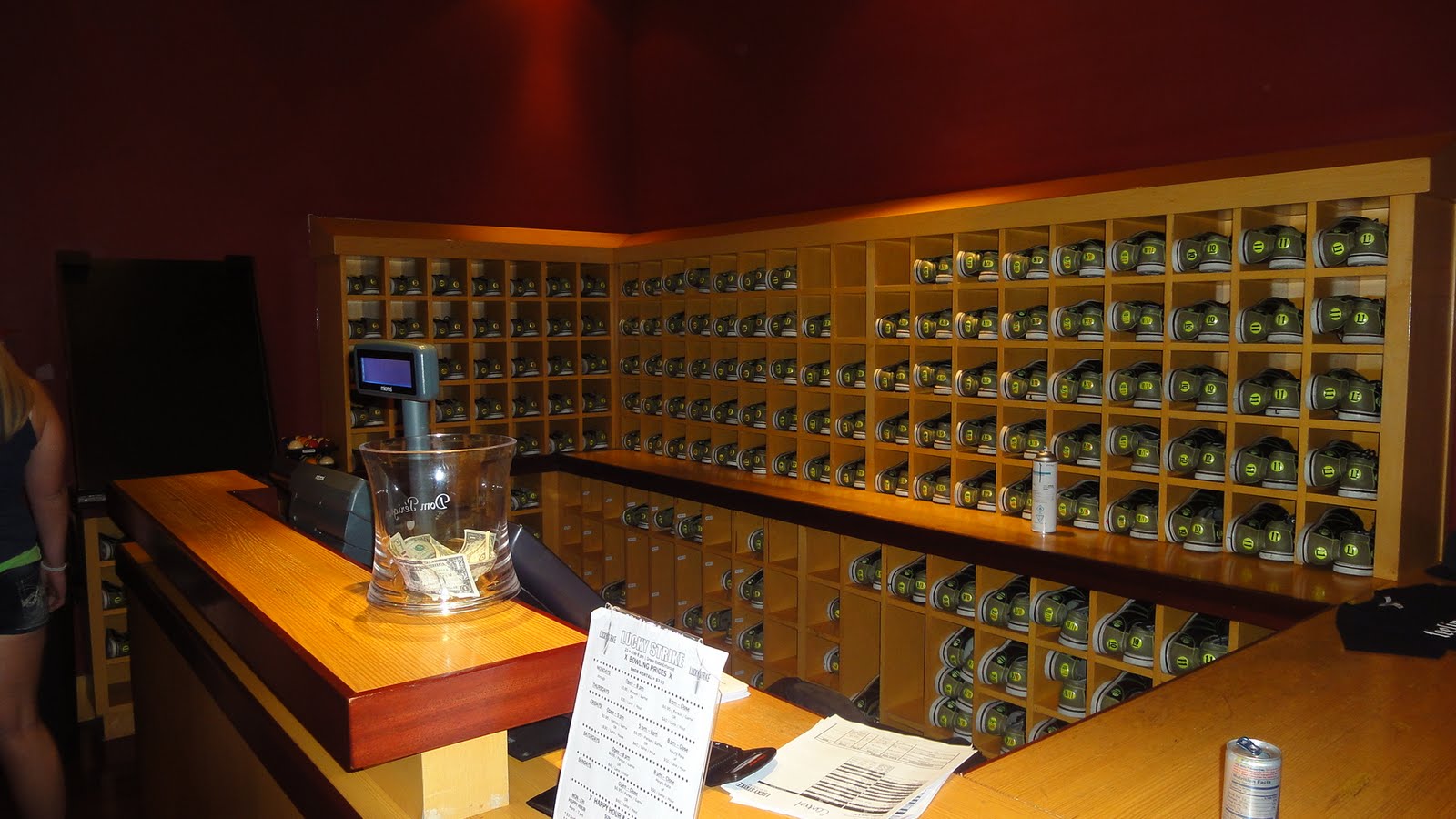 fordfam: Lucky Strike bowling in Bellevue