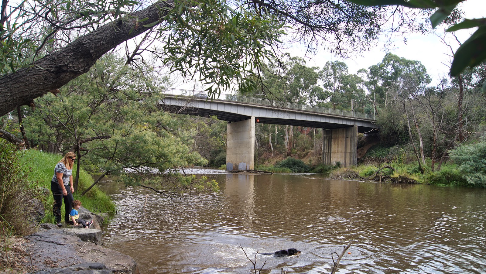 NixPixMix: WARRANDYTE, MELBOURNE