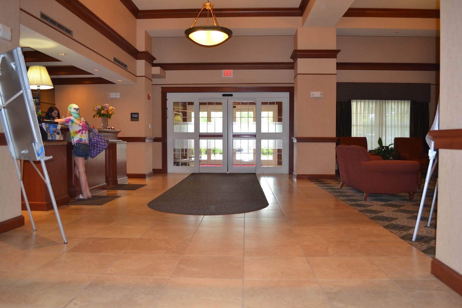 The Hampton Inn & Suites in North Conway, NH - Mama Luvs Books