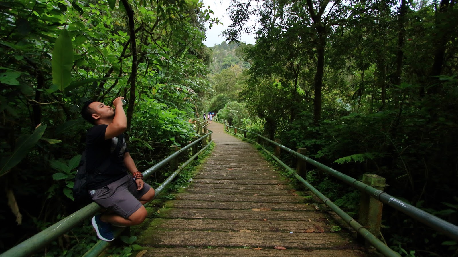 Mengunjungi Curug Cibeureum, Curug Cidengdeng dan Curug Cikundul di ...