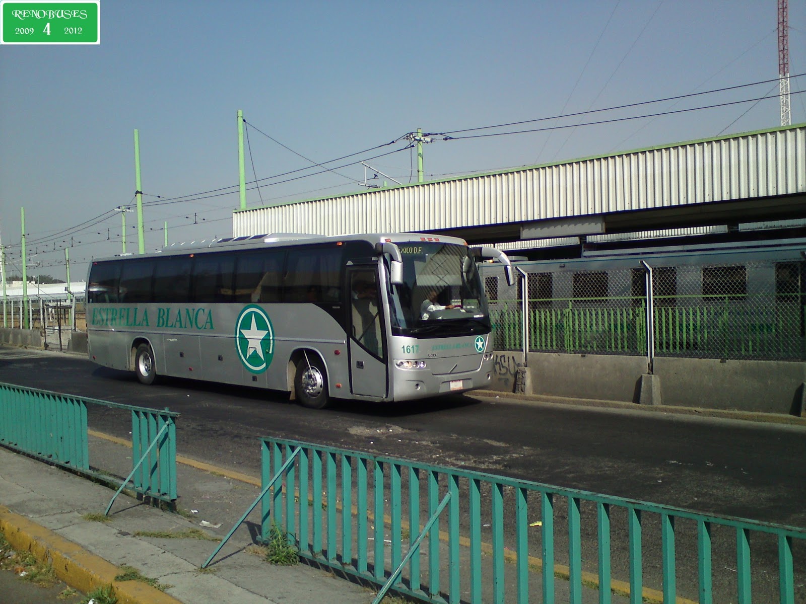 RENOBUSES COMPANY: ESTRELLA BLANCA VOLVO 9300