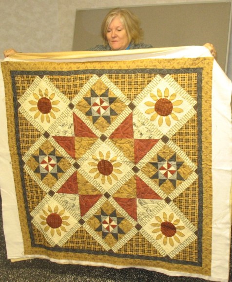 The Possum Town Quilters Of Columbus, MS, USA: November 2011 Meeting ...