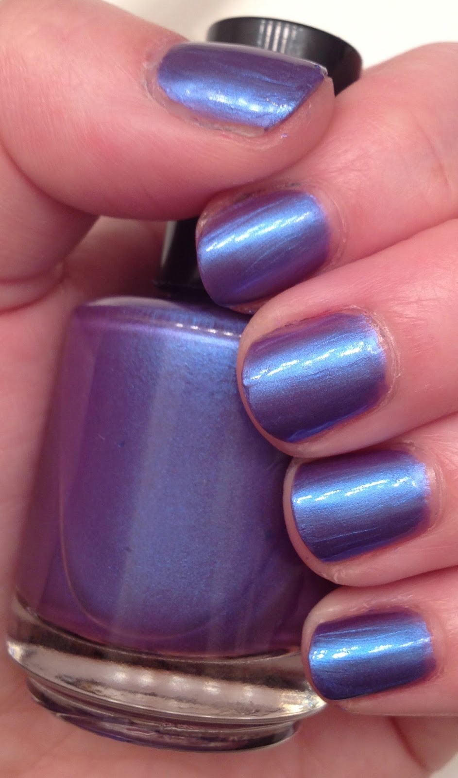 The Beauty of Life: My Latest Mani: Lacquer Queen Maleficent