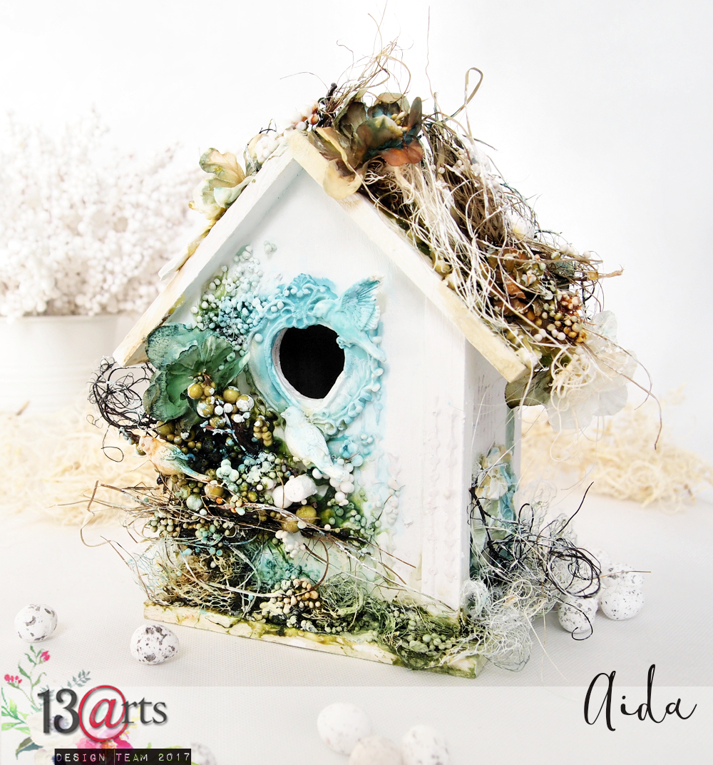 13 arts: Spring bird house