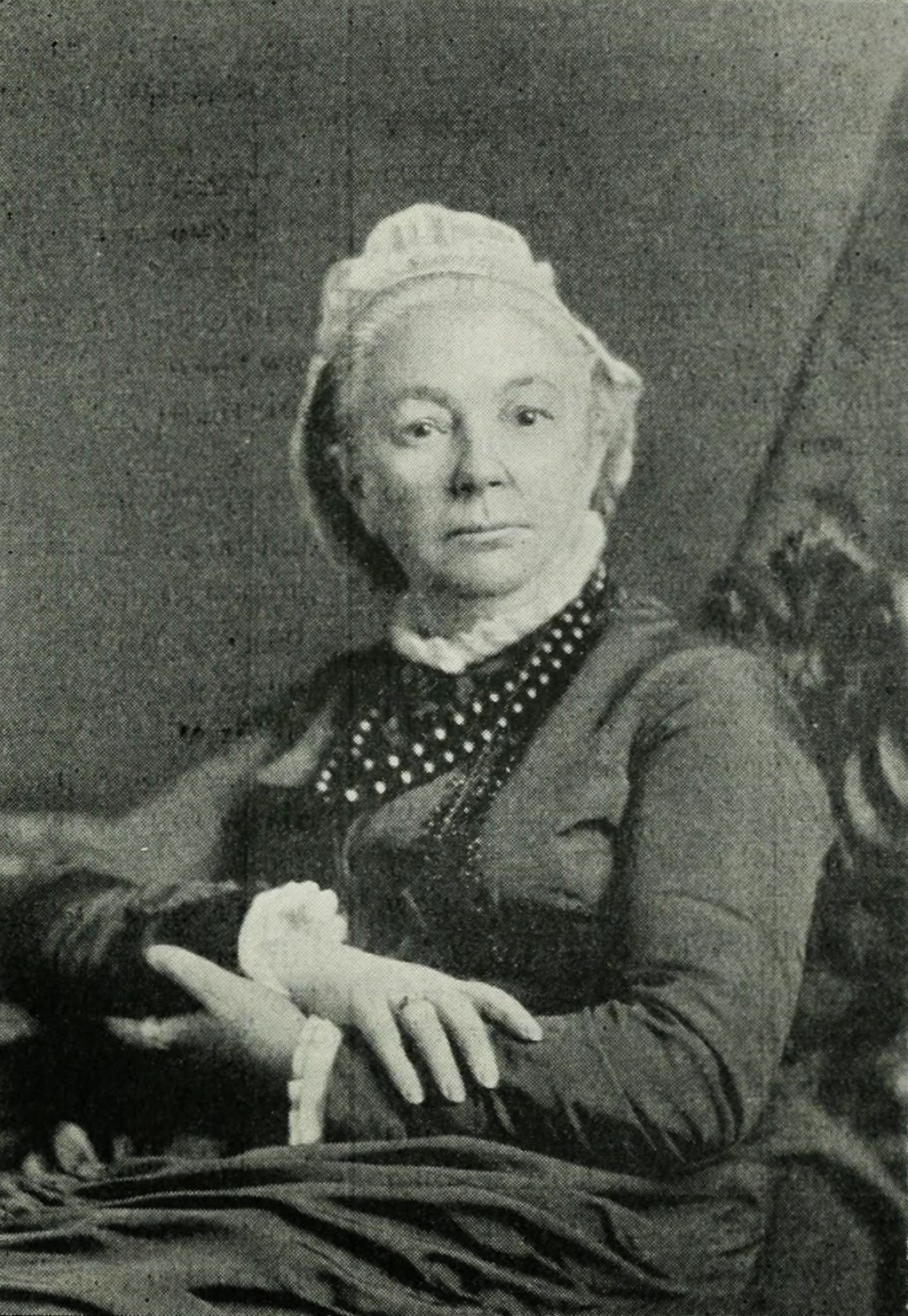 The Secret Victorianist: Review: Hester, Margaret Oliphant (1873)