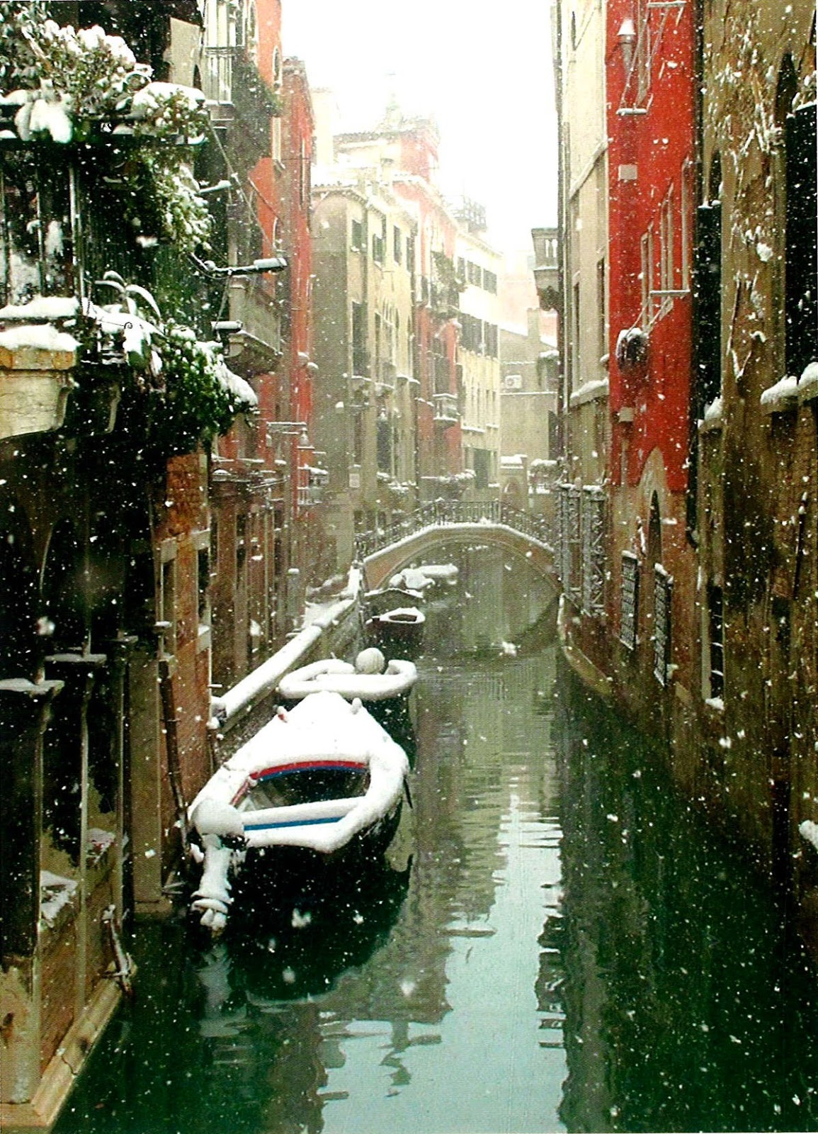 Travels and Books: Venice in winter, the snow is coming, it's time to ...
