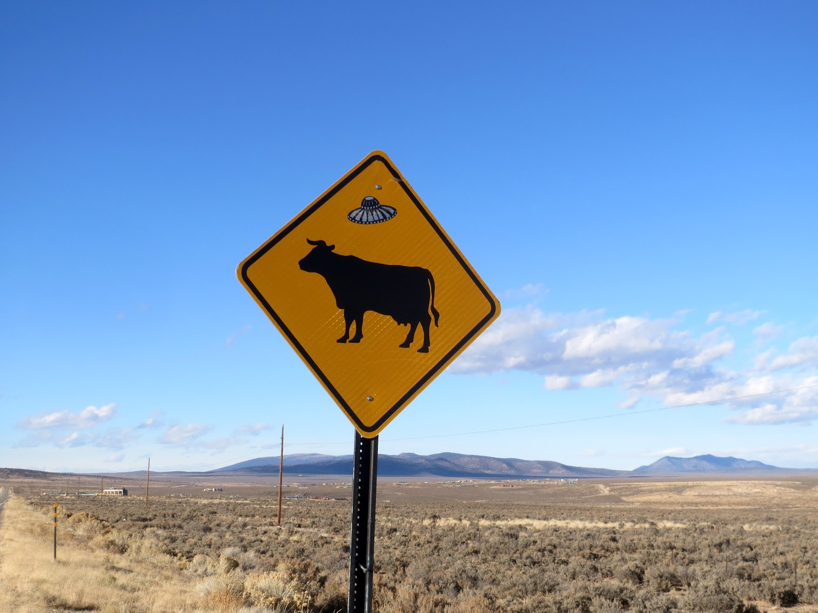 Flying Saucer Signs? - Taos Forum - Tripadvisor