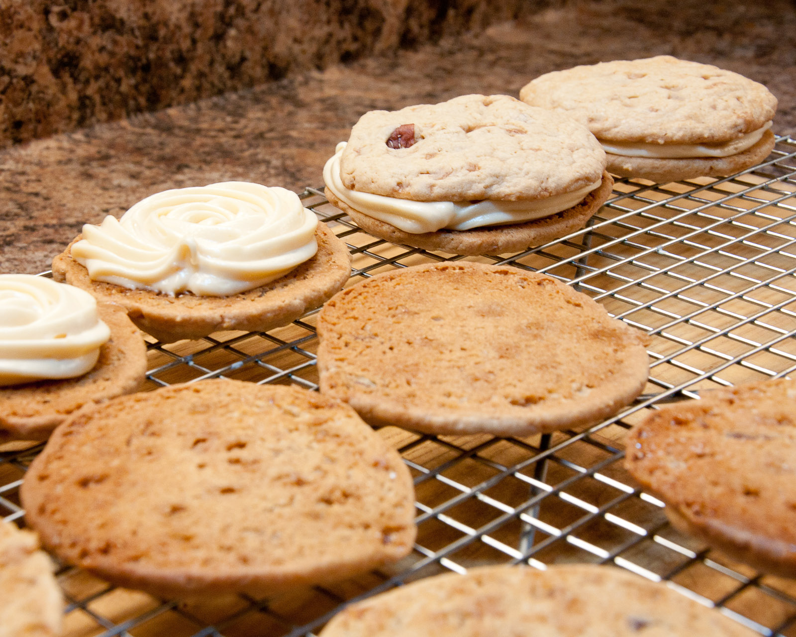Sweet Twist of Blogging: Butter Pecan Wookie Pies