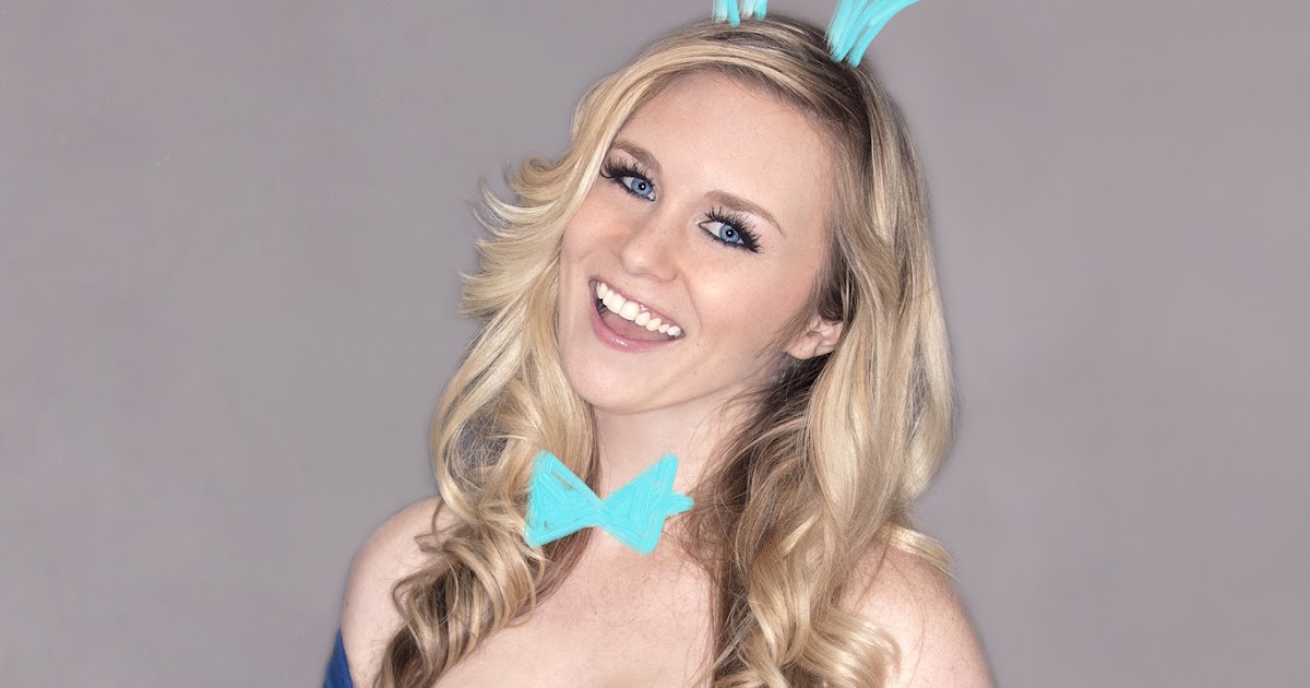 Follow the Start of Malorie Mackey's Modeling Journey in her Book MY ...