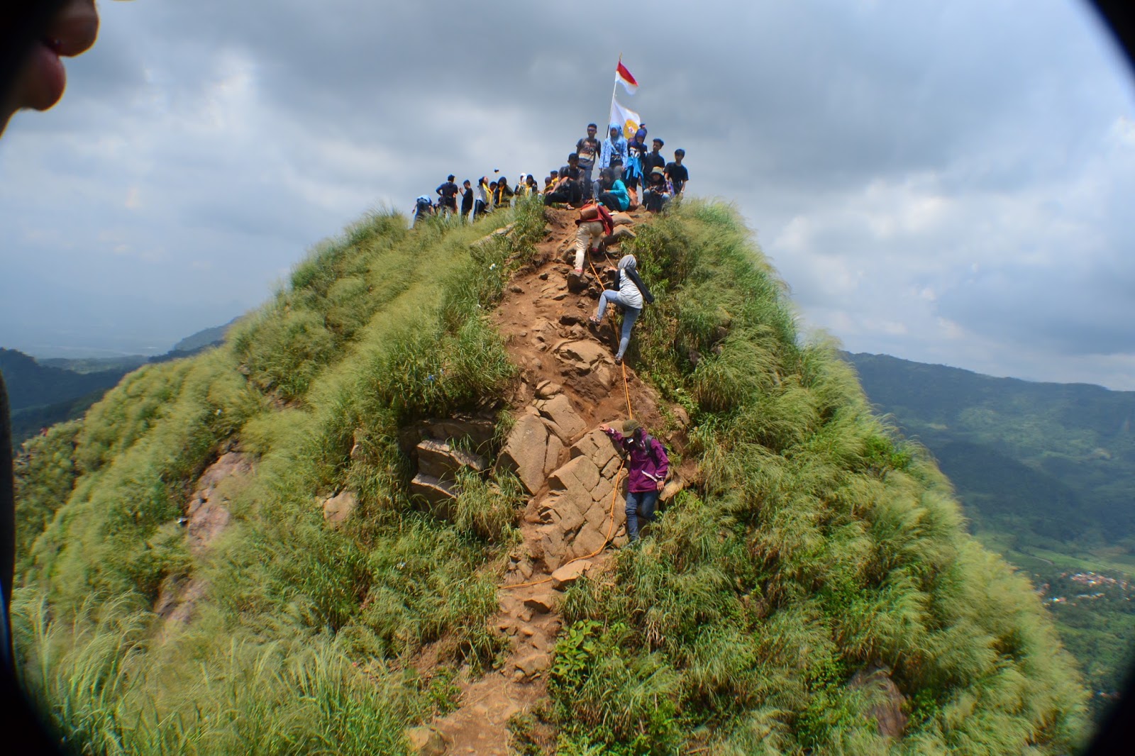 XPLORE JONGGOL GUNUNG BATU