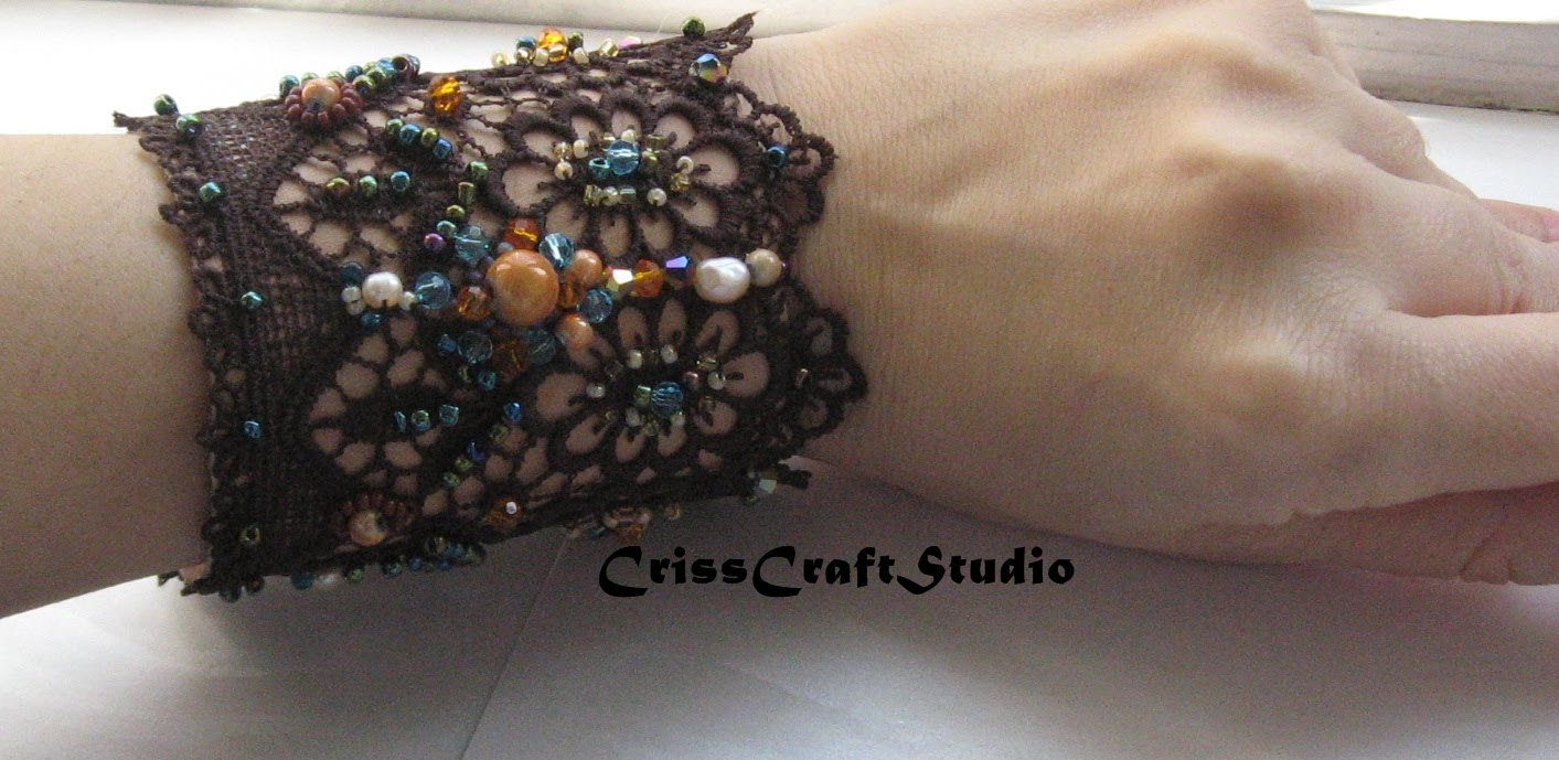 Criss Craft Studio: 545- Bratara Alma