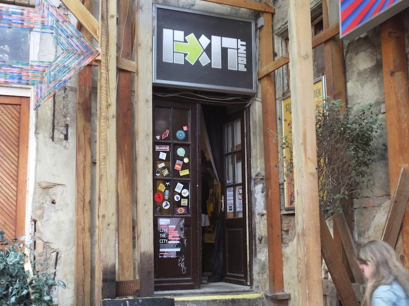 LandShark Adventures: Re-entering the Schengen Zone: First Stop ...