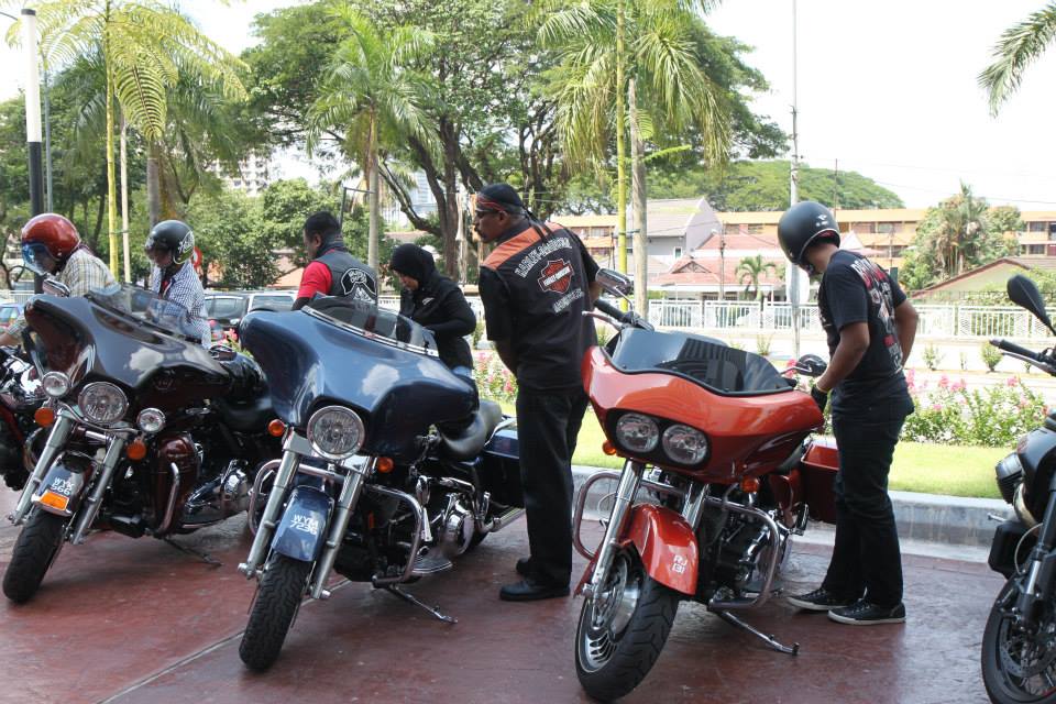 Globe NOMAD Rider...: More Photos of Coliseum Cafe & Grill Room @ Jaya ...