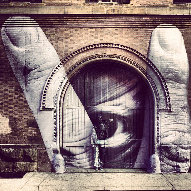 JR New Mural In New York City – StreetArtNews