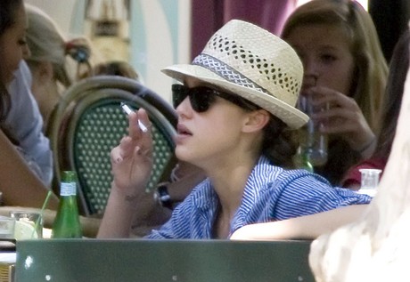 Daily tobacco & cigarettes news: Jessica Alba pregnant....but still ...