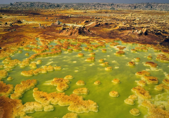 The danakil depression in ethiopia, one of the hottest places on the ...