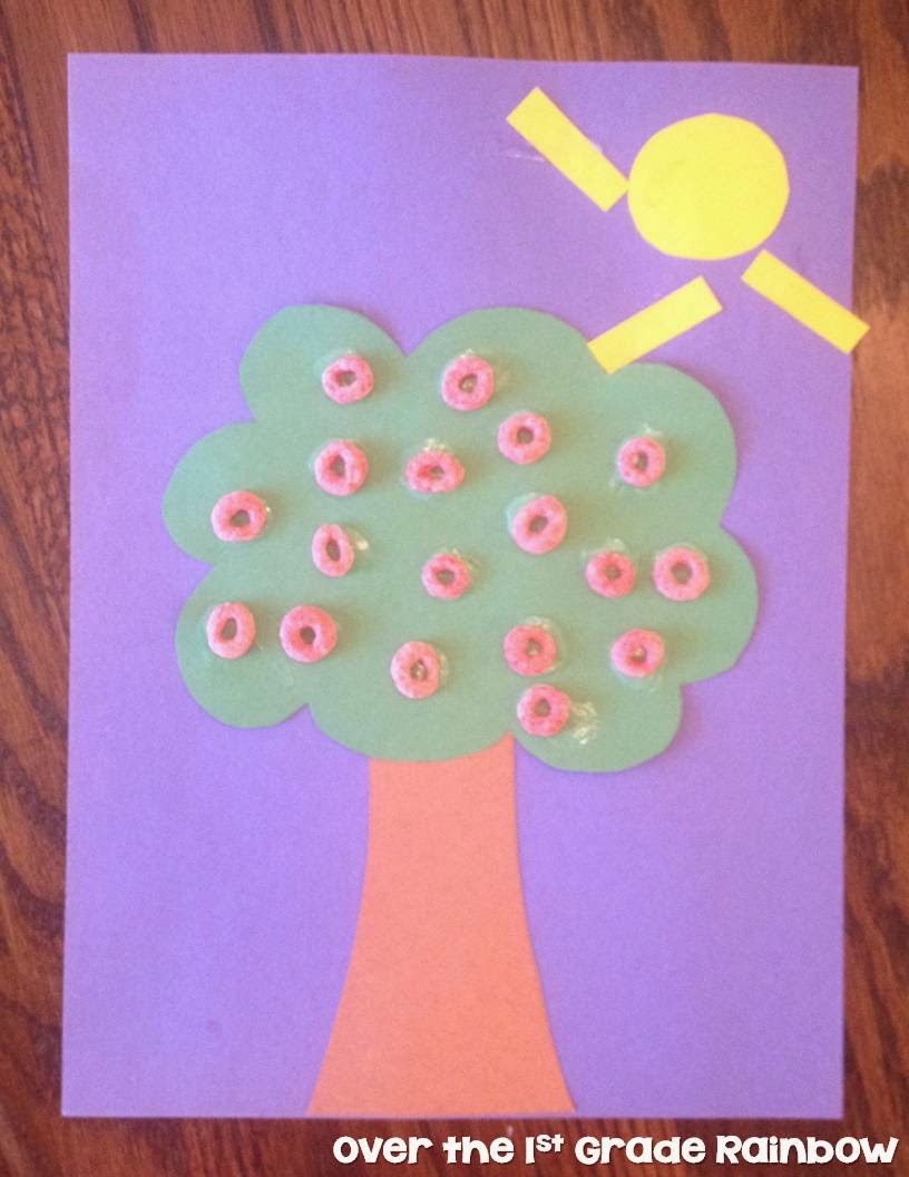 Over the 1st Grade Rainbow: Apple Tree Craft