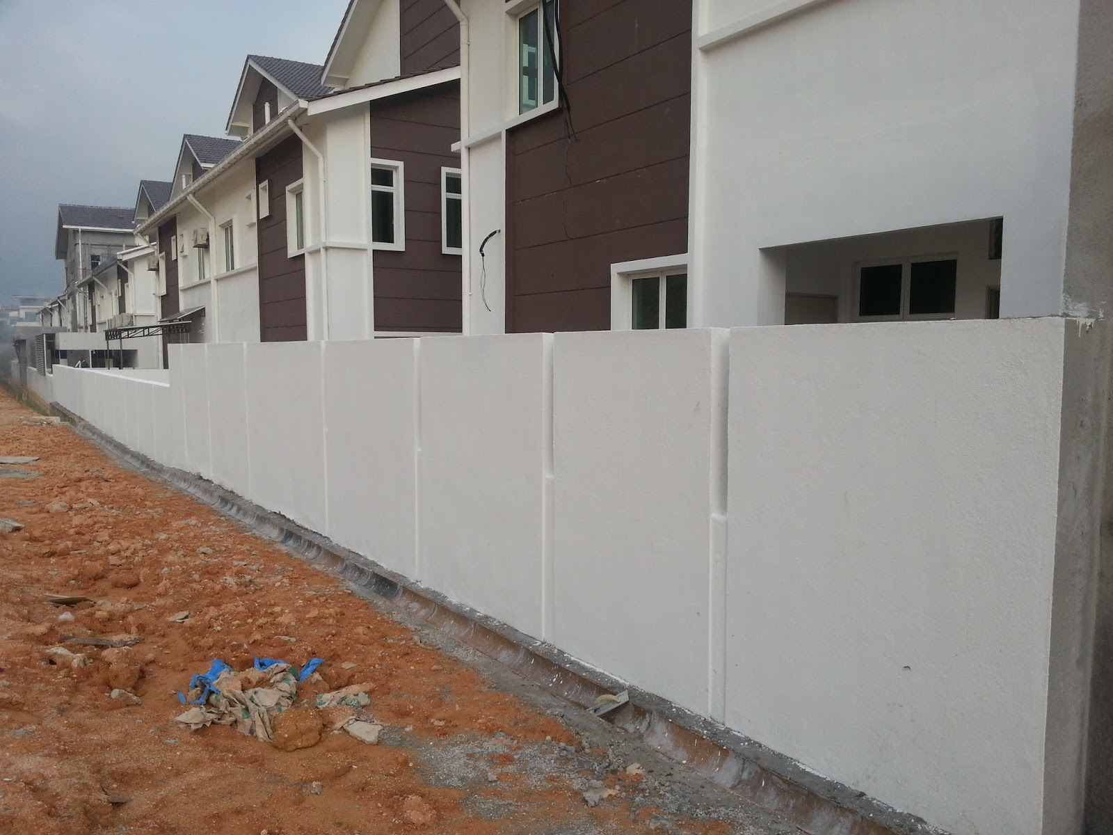 G INTERIOR DESIGN & CONSTRUCTION SDN BHD: 3 Storey Link house * Corner Lot*