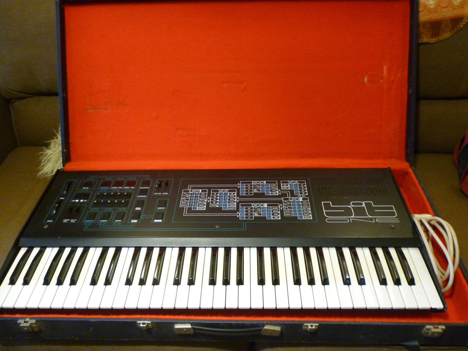 MATRIXSYNTH: Crumar Bit One Synthesizer SN B0 / 01721