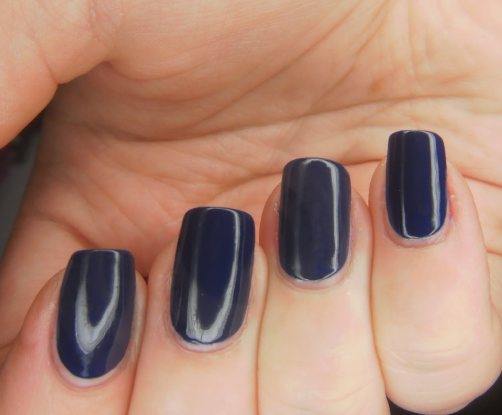 SpecialGirl Nails: Invogue In The Navy Swatch And Nail Art