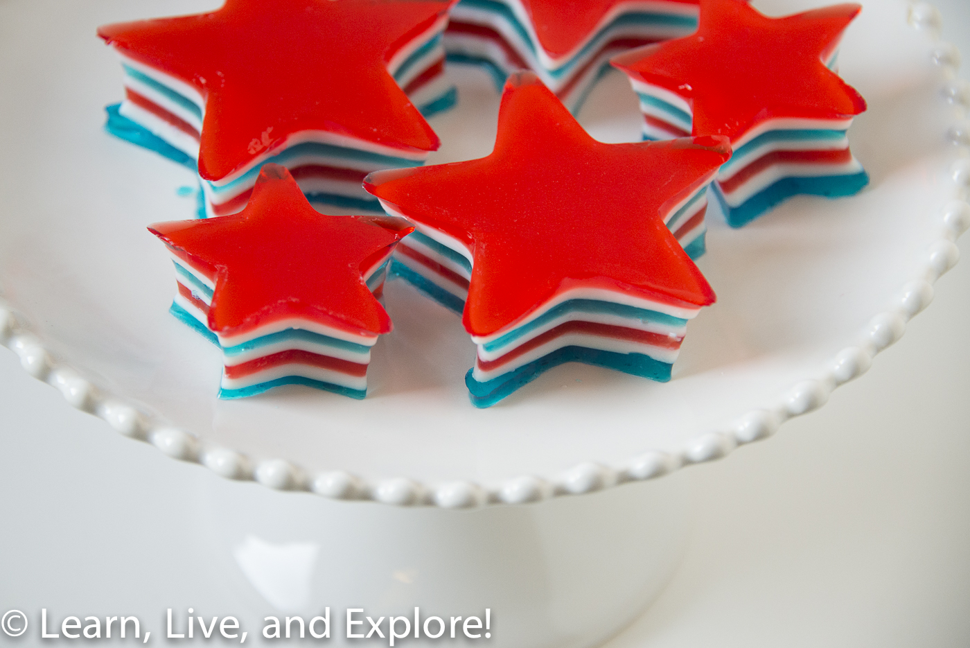 4th of July Jello Stars ~ Learn, Live, and Explore!