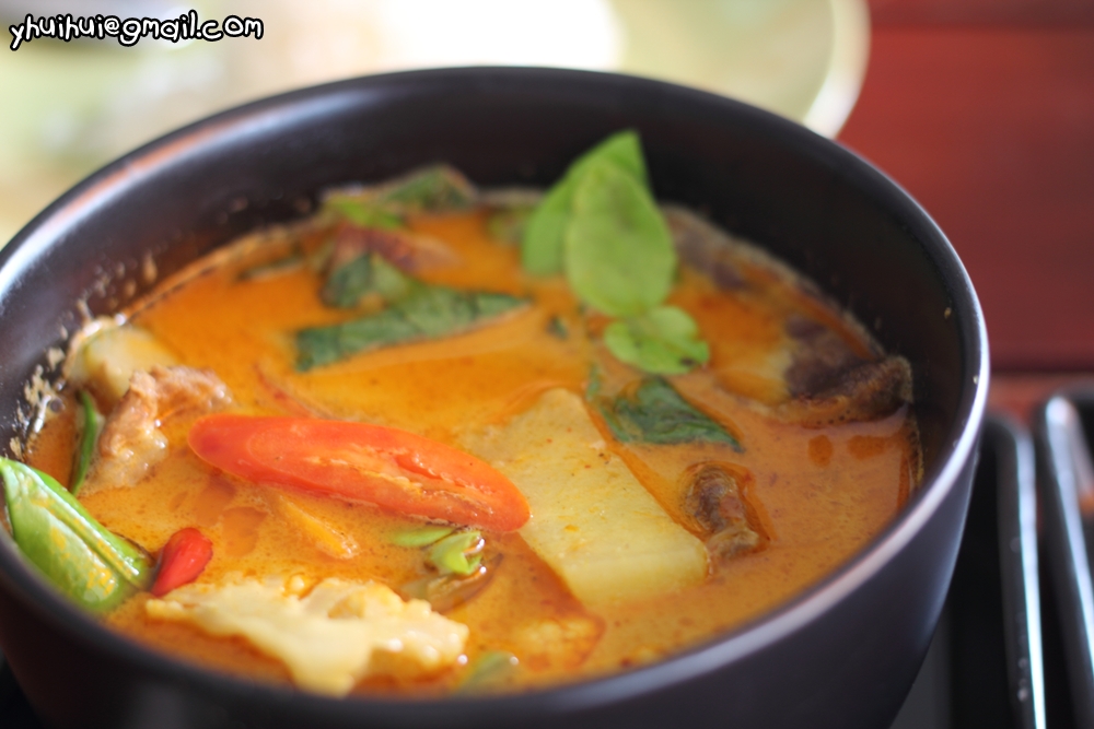 Crazy Digest: Phuket - Top 10 Things To Do