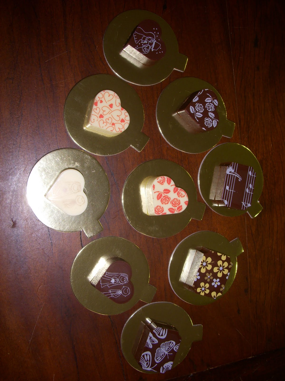 Dolci Doces Especialidades: Chocolates decorados