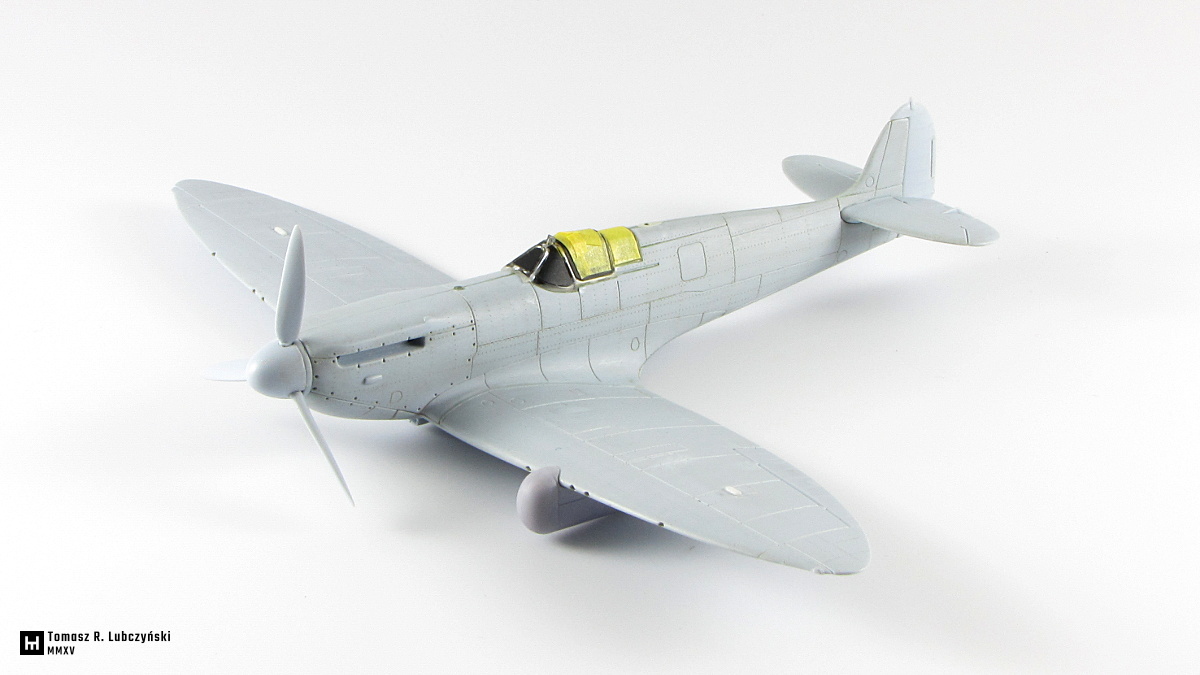 Modellair: Long range Spitfire