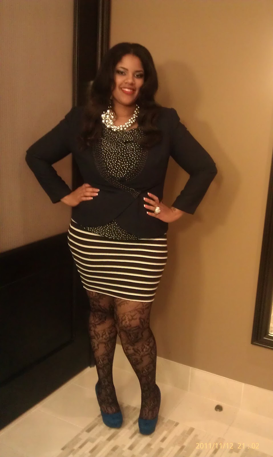 STYLISH CURVES OF THE DAY - Stylish Curves