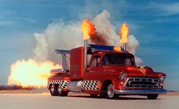 CRAZY ADRENALINE JUNKIES: FASTEST JET TRUCK RACE