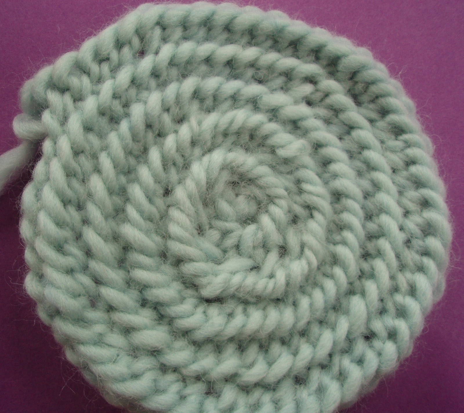 Petras textila resa: Nålbindningsprover- olika stygn, olika struktur ...