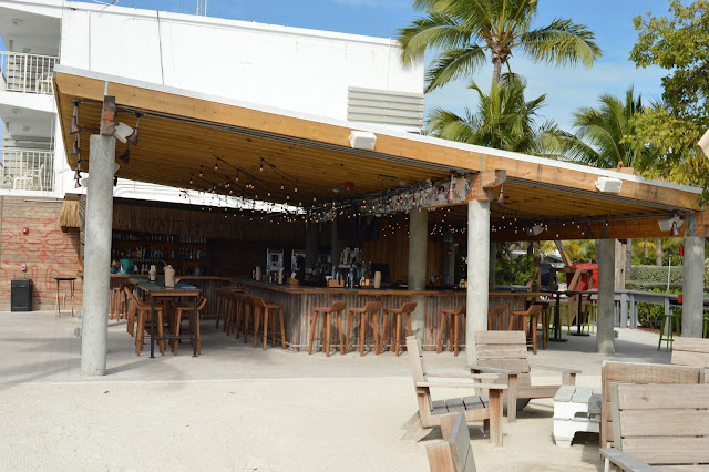 The Postcard Inn Beach Resort - Martinis | Bikinis