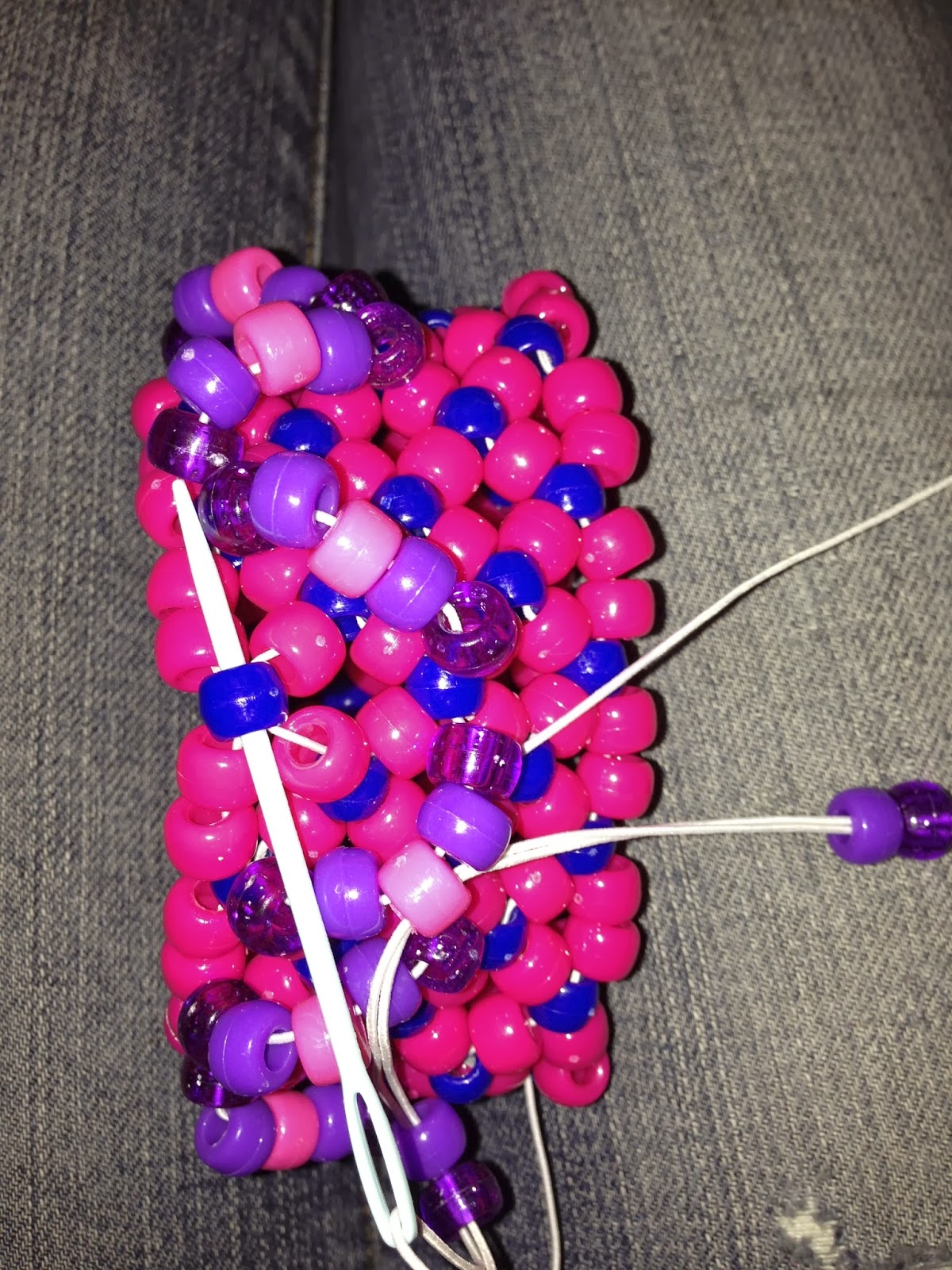 Kandi Tutorials with Rose: 3D Kandi Cuff