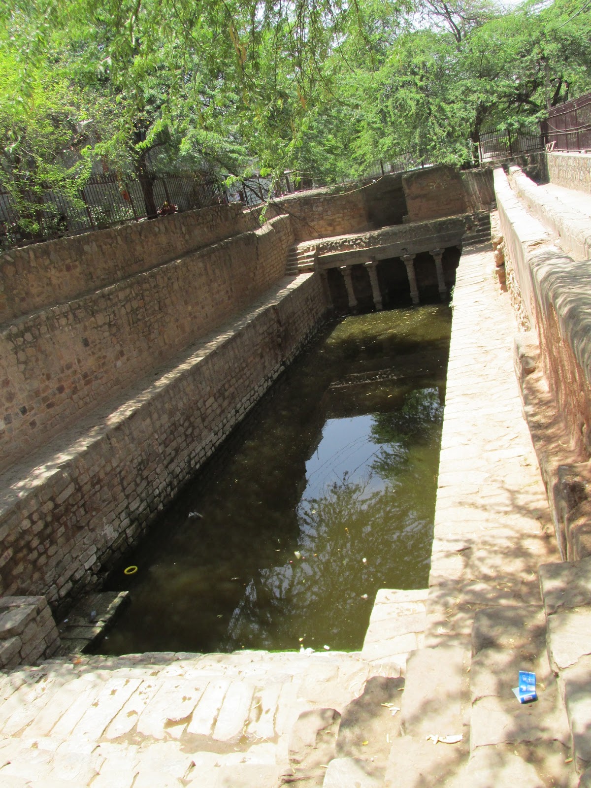 Gandhak Ki Baoli - Delhi