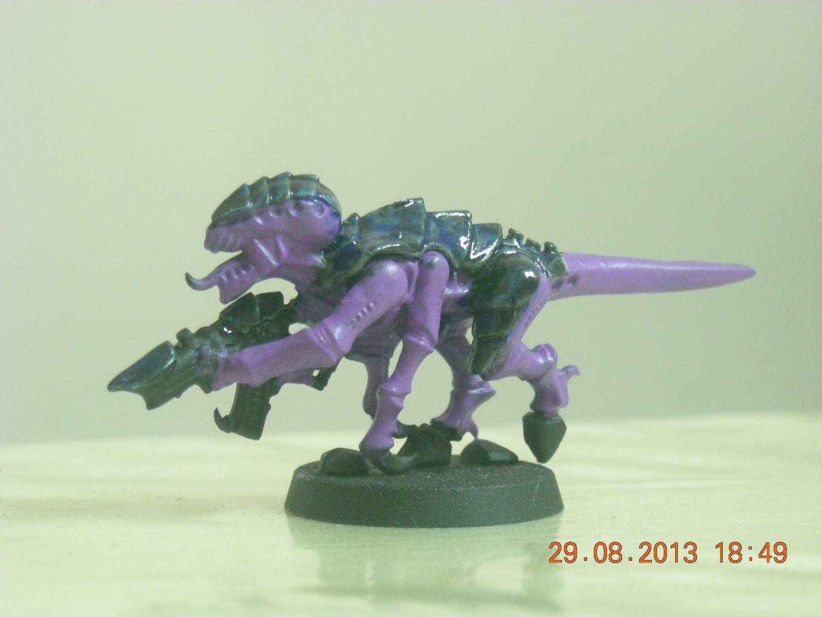Dark Gathering: Warhammer 40K: Tyranid Termagants Part 4