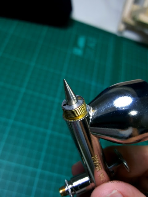 otaku on a budget: Badger 105 Patriot - Review