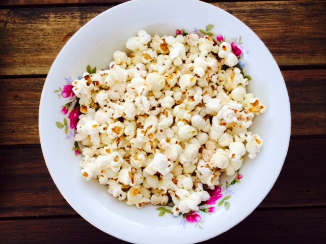 SOULFUL HEALTHY LIVING: SIMPLE HOMEMADE POPCORN