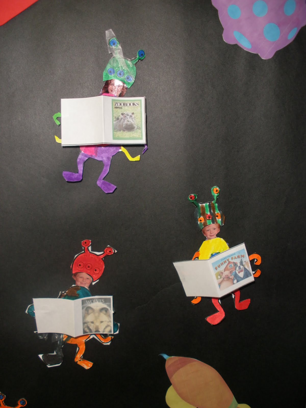 Second Grade Rocks!: Book Fair Door Decorating Contest