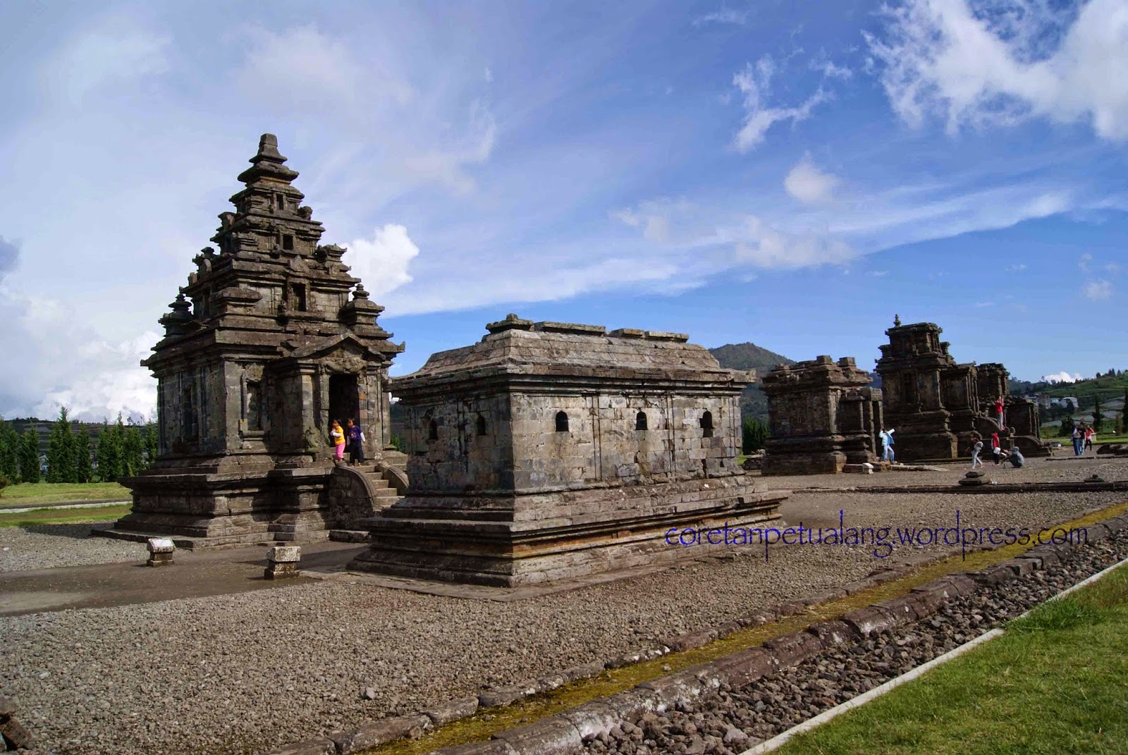 LAPORAN STUDY TOUR KE DIENG WONOSOBO, JAWA TENGAH ~ Laverpool Media