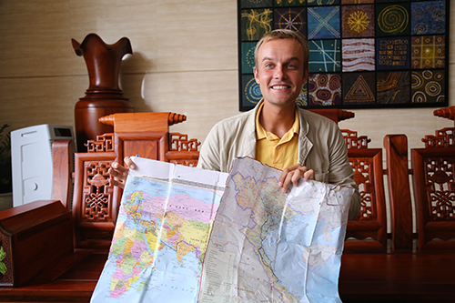 Việt Nam Ăn Chay: Người Trường Chay: Mark Meigo - Anh Tây đi bộ vòng ...