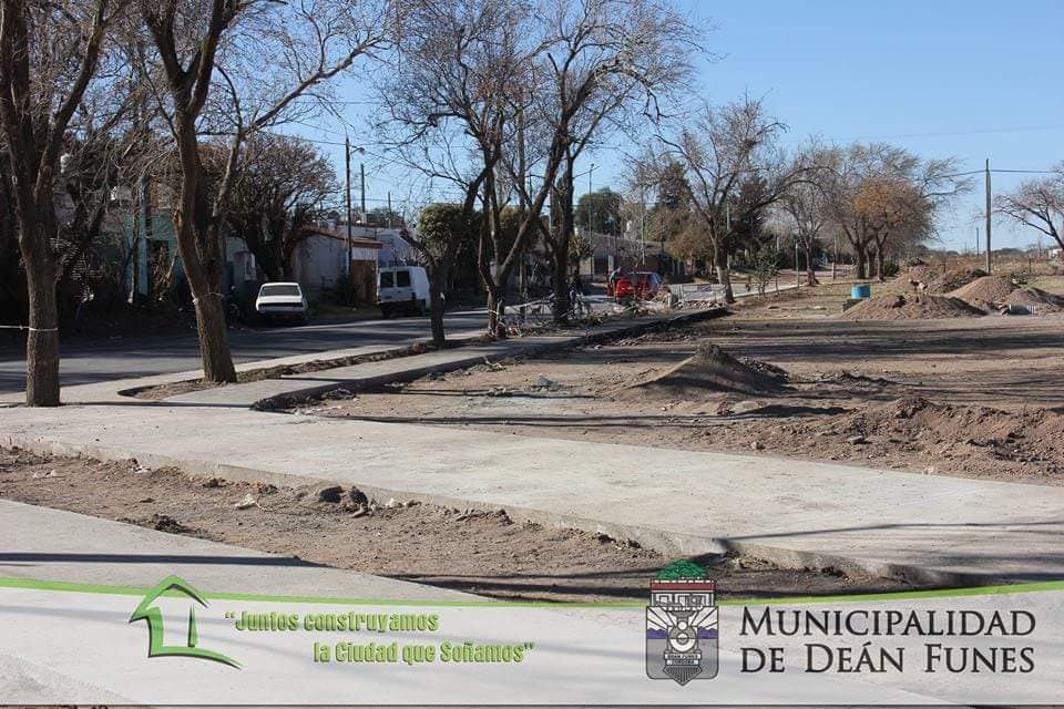 Líder en Noticias: Deán Funes construye un nuevo Paseo Saludable