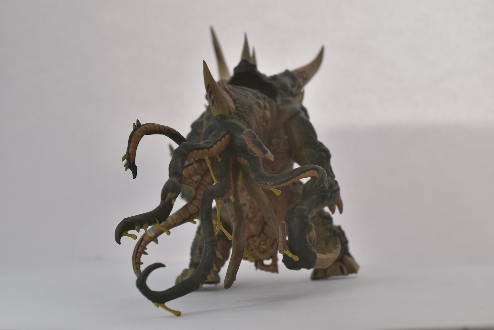 Converted Nurgle Army: Maggoth Lord - W.I.P v1 - Beast body / Basecoat