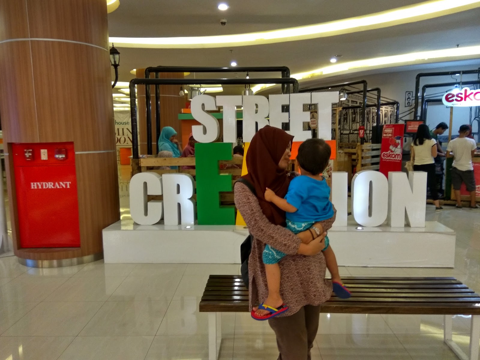 Lippo Plaza Jogja, Tempat Ngemall Favorit Emak dan Anak - Granit's Blog