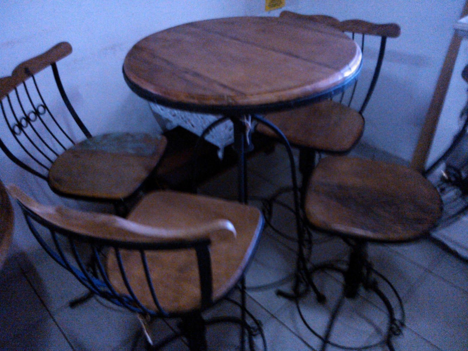 Móveis Rústicos - Clássico X Moderno: DA NOSSA TERRA Móveis Rústicos ...