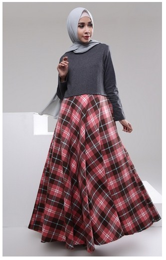 Aneka Koleksi Model Busana Muslim Dress Modern Yang Cocok untuk Ke Pantai