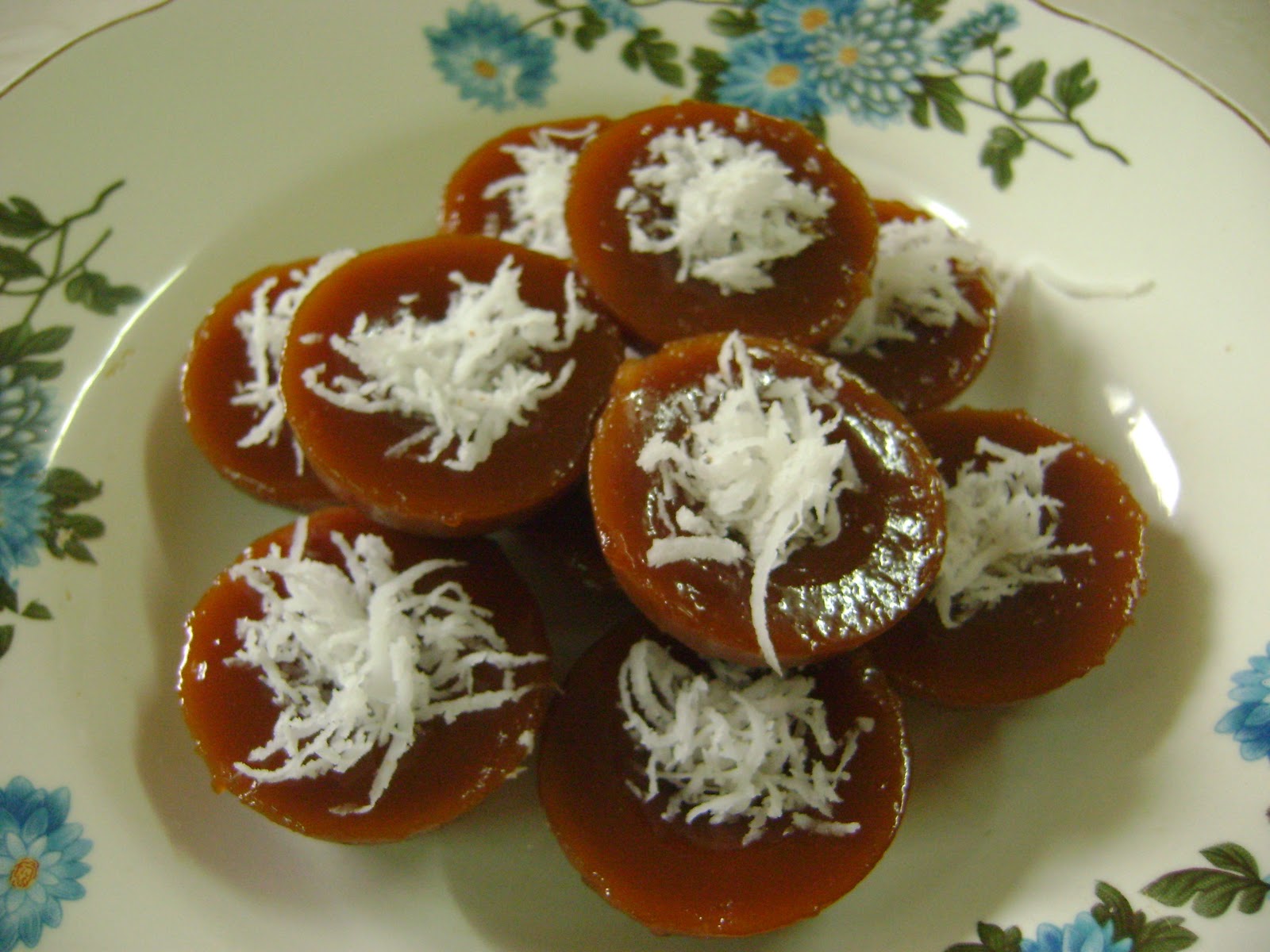 zazzlecake: Lompang Bukan Kasui