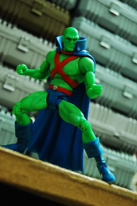 Joint Junkie: DCUC Martian Manhunter