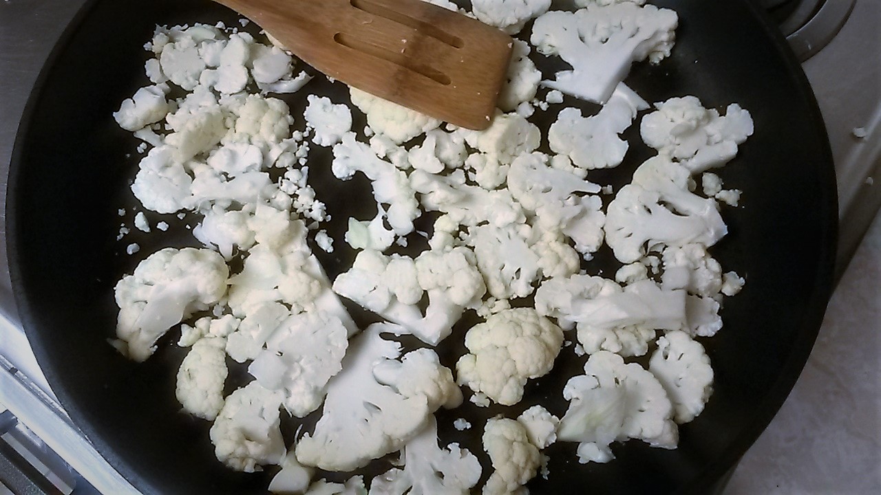 Chef Tess Bakeresse: Low-carb "Hot Wing" Cauliflower and the 8 Benefits ...