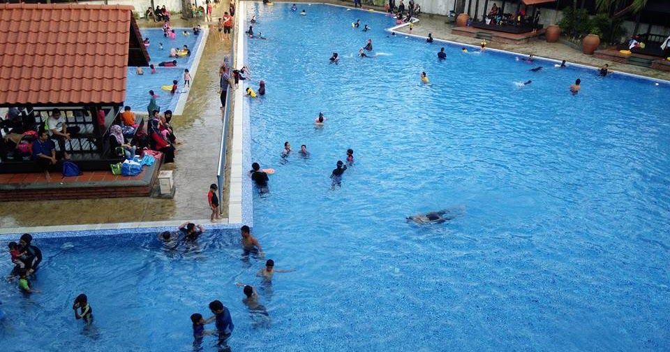 tempat mandi awam di putrajaya - Edward Langdon